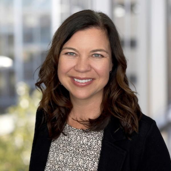 Lisa Wisman Weil, Emerson College